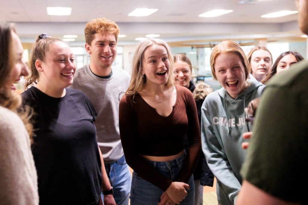 Public Relations career: university path and job opportunities - CIS ...