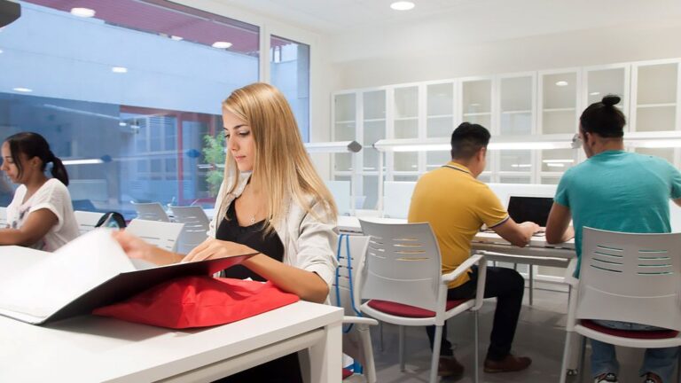University Accommodation Tips: How to Find the Right Place and Feel at ...